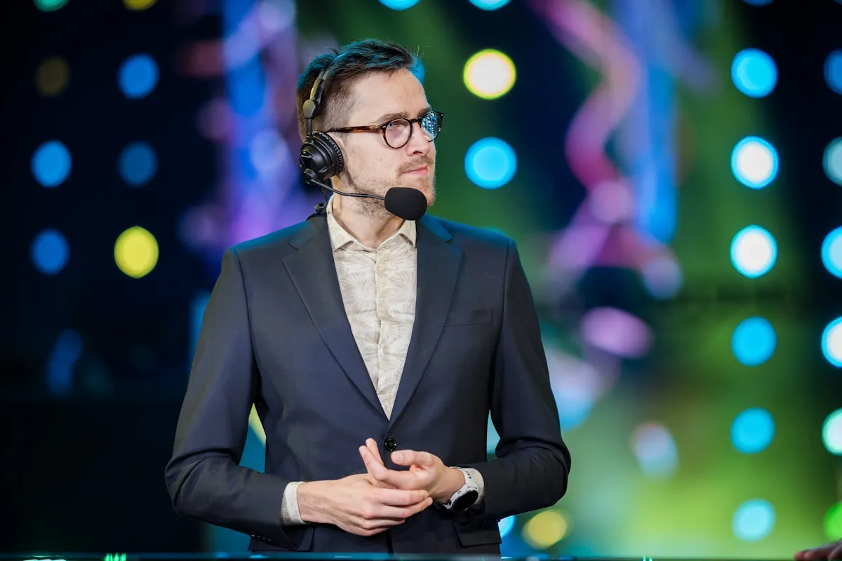 Pimp, BanKs и YNk вошли в список кастеров EWC по CS2 | CS 2 | Taverna.gg