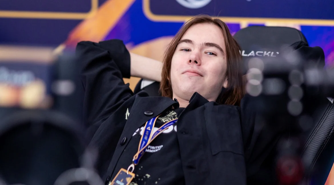 Donk, apEX, NiKo и FalleN составили топ-5 лучших игроков 2025 года | CS 2 | Taverna.gg