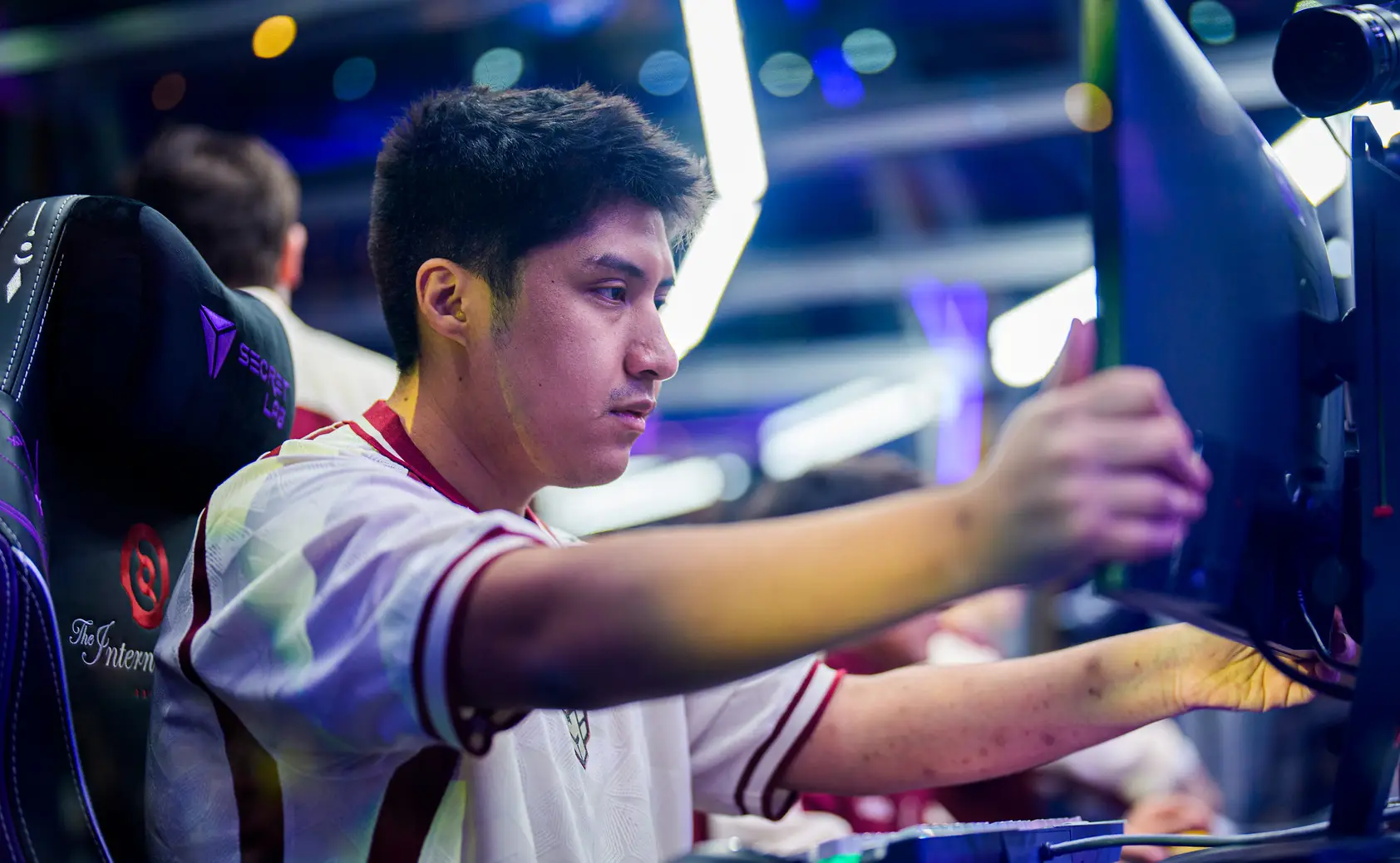 HEROIC выбила 1w Team в нижнюю сетку FISSURE Universe 7. Wisper сыграл ...