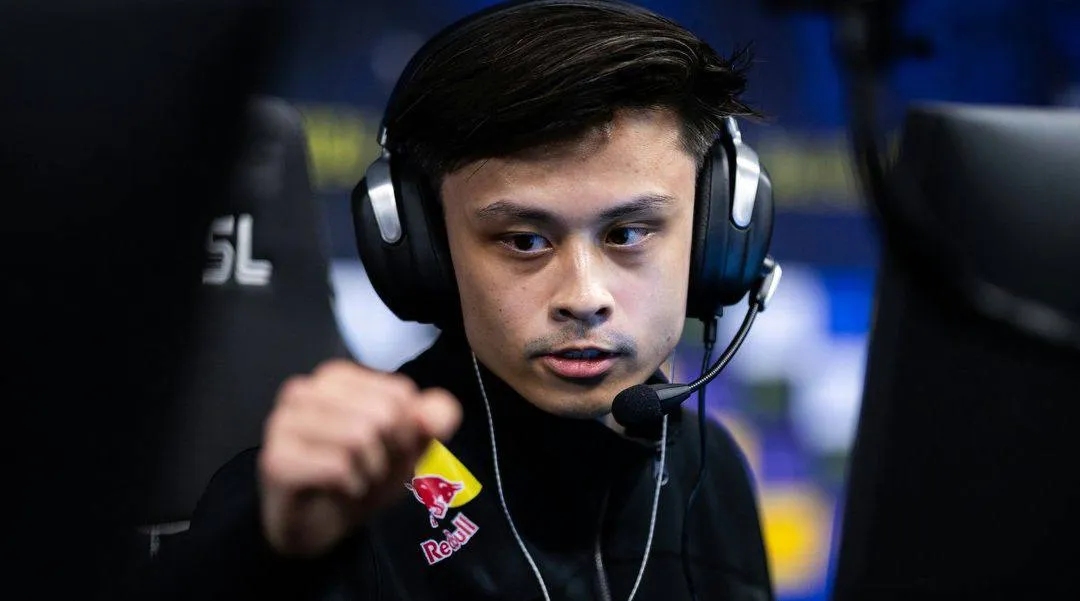 Kassad о Stewie2k: «У него проблемы с азартными играми. Не ставьте больше, чем можете проиграть ...